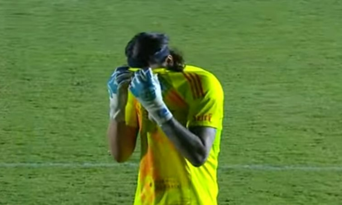 Cássio vai aos prantos após brilhar em vitória do Cruzeiro sobre o ...